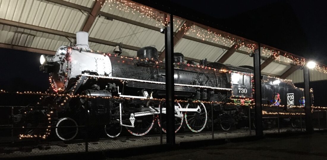 Donated decorations light up Soo Line train | News, Sports, Jobs ...